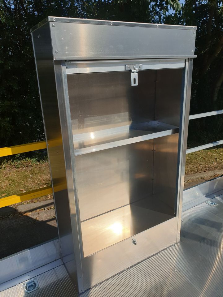 3.5 ton Low Floor Traffic Management Vehicle - LCVT: Light Commercial ...