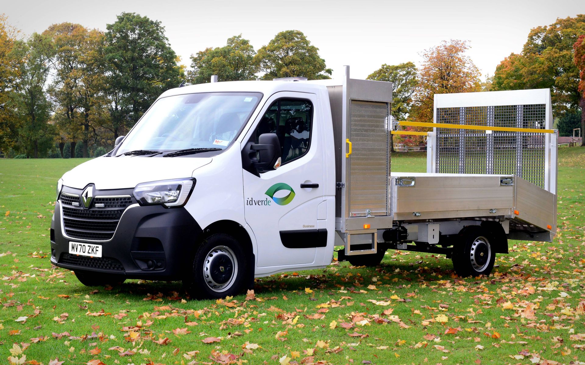 Side Tipping Beavertail - LCVT: Light Commercial Vehicle Technology
