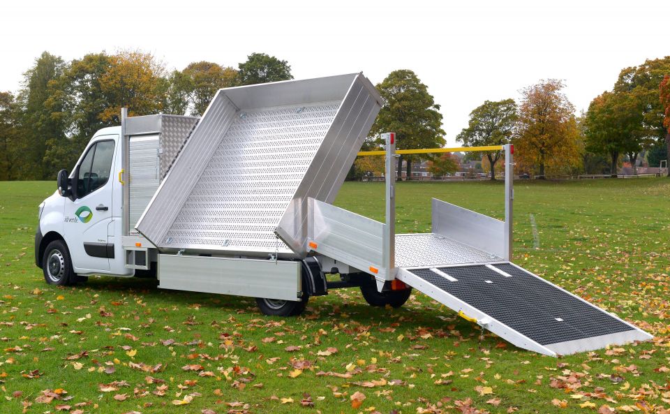 Side Tipping Beavertail - LCVT: Light Commercial Vehicle Technology