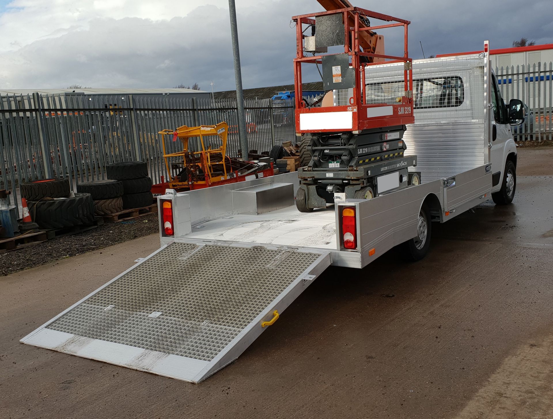 Tool Hire Vehicles - LCVT: Light Commercial Vehicle Technology