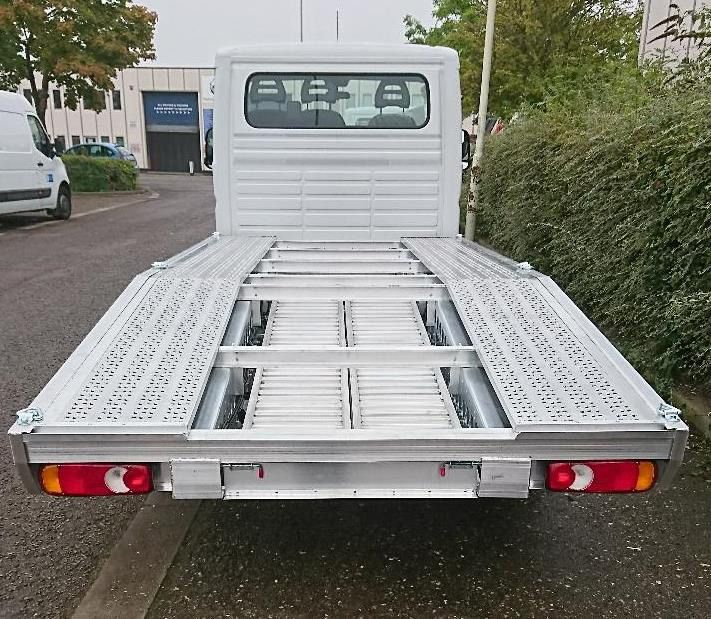 Low Floor Chassis - LCVT: Light Commercial Vehicle Technology