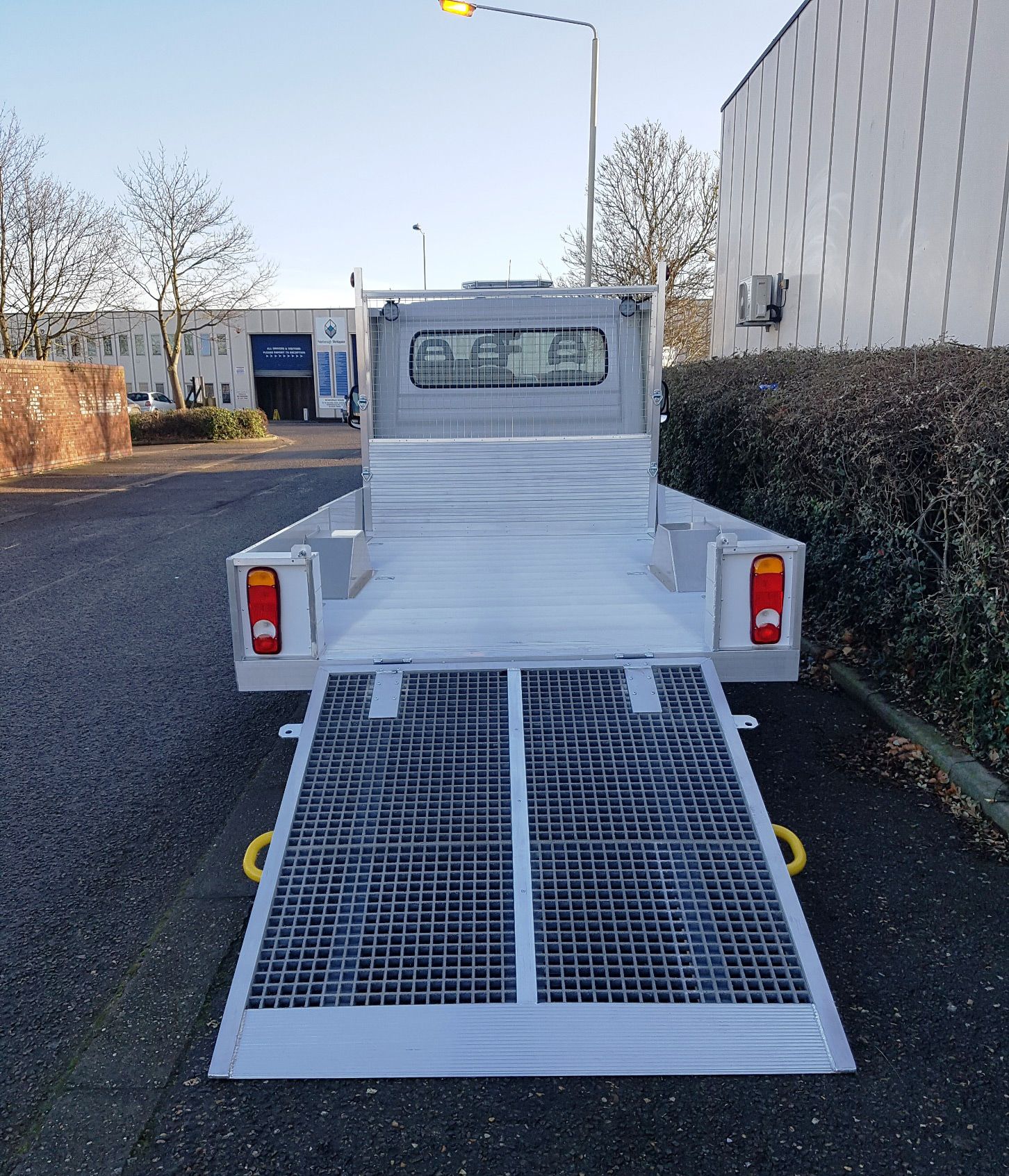 Low Floor Chassis - LCVT: Light Commercial Vehicle Technology
