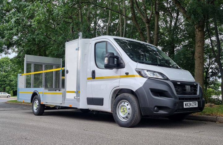 Low Floor Grounds Maintenance Vehicles - LCVT: Light Commercial Vehicle ...
